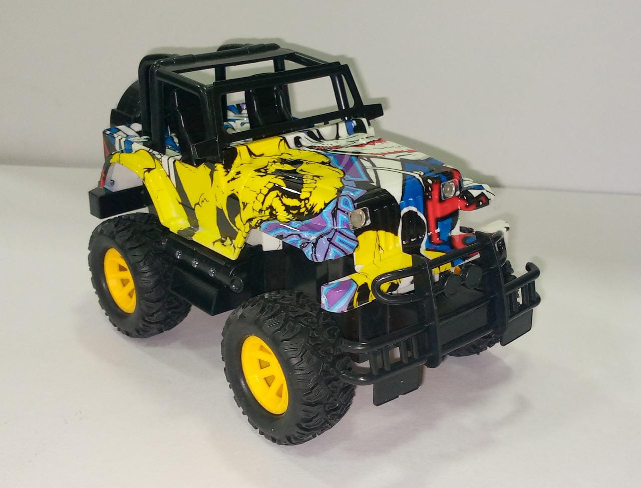 Hip Hop Jeep - Season Bazaar